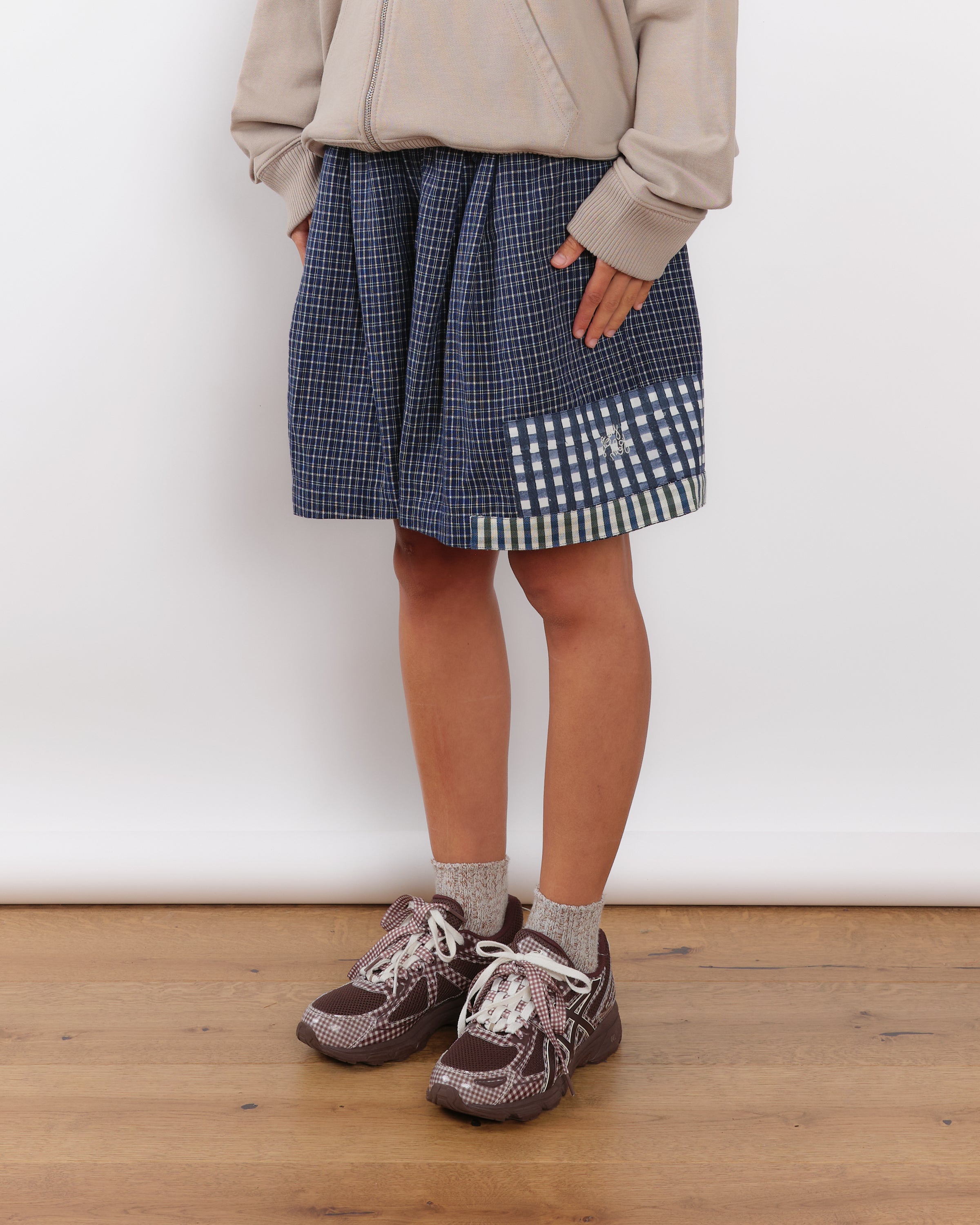 Bridge Shorts - Indigo Picnic Handloom – Story mfg.